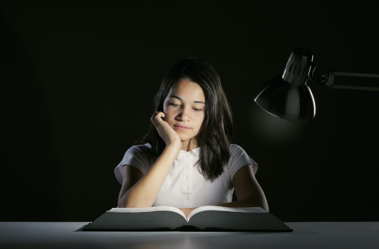 Studying at night is convenient? Here is the whole truth! – Anarchism Today